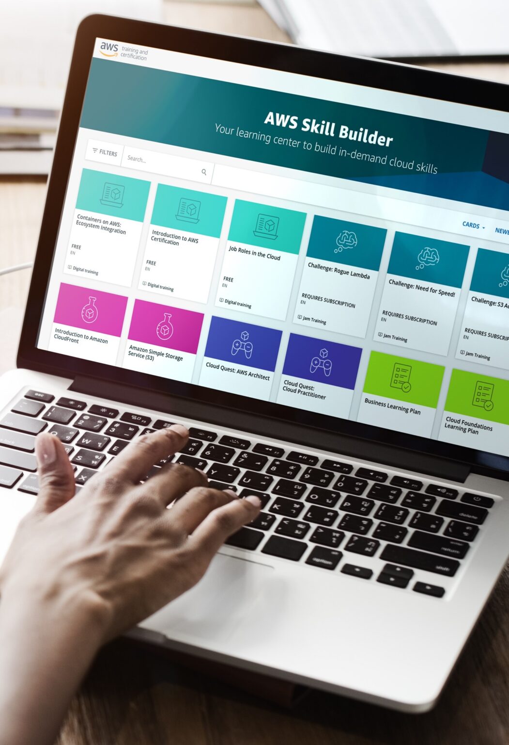 AWS 雲端技能培訓與認證準備｜Skill Builder 課程推薦 - 雲育鏈 | AWS雲端培訓合作夥伴 | 雲端課程培訓